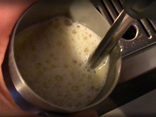 Café con Miel: A Sweet Spanish Coffee Recipe You’ll Love - Grind Those ...