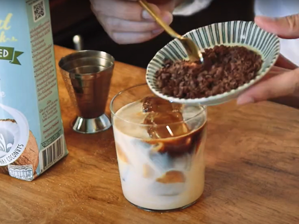 How to Use Cacao Nibs in Coffee: A Step-by-Step Guide - Grind Those Beans