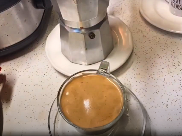 Cafe Bombon Recipe: Indulge in a Deliciously Sweet Coffee Treat - Grind ...