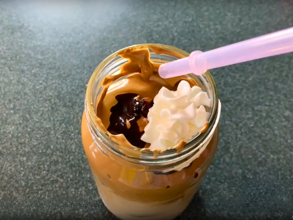 The Perfect Decaf Iced Coffee: Easy Recipes and Pro Tips - Grind Those ...