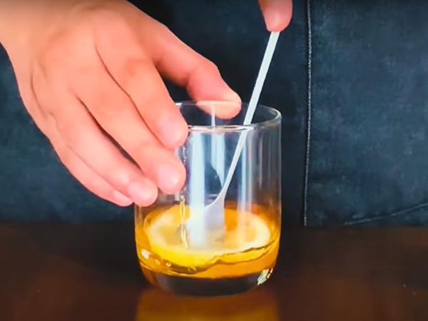 Coffee Tonic Lemon Recipe: How to Make This Trendy Drink - Grind Those ...