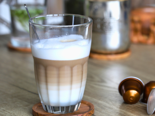 Caffè Latte vs Latte: A Breakdown of Taste, Texture & Tradition