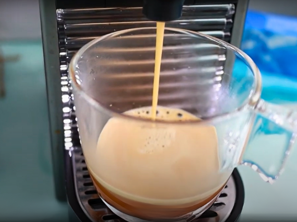 How to Make a Freddo Espresso: Step-by-Step