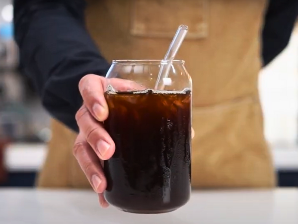 How to Make an Iced Vanilla Americano - Grind Those Beans